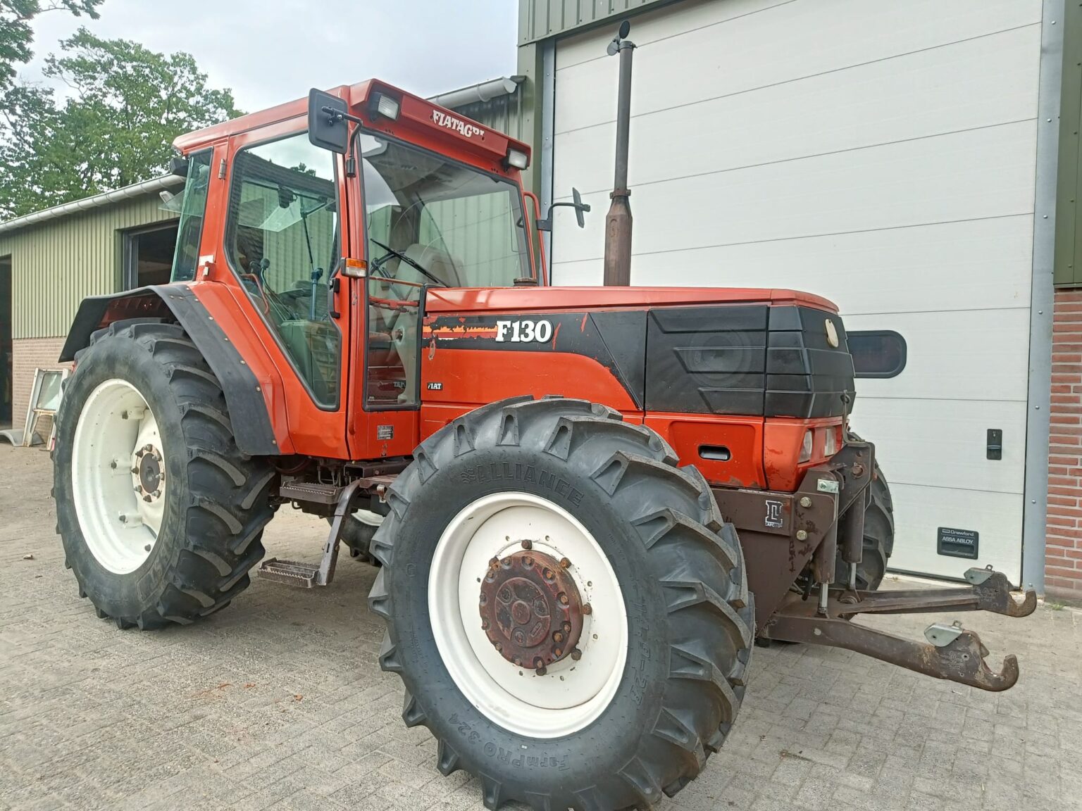 ABC Tractors - Gebruikte Tractoren, Landbouwmachines & Combines
